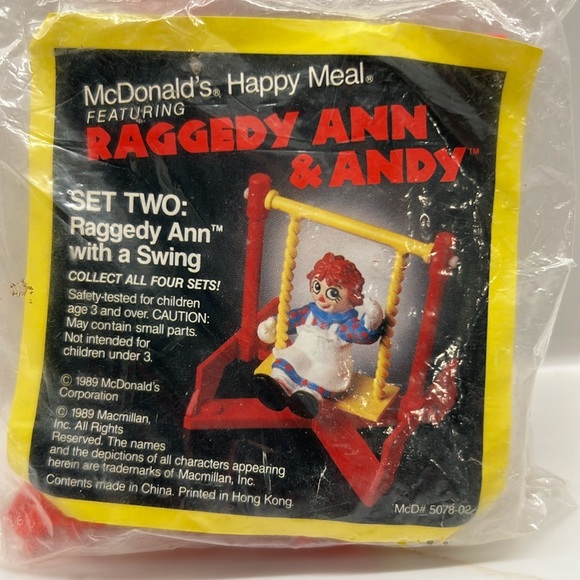 McDonald's | Toys | 989 Mcdonalds Happy Meal Featuring Raggedy Ann With ...